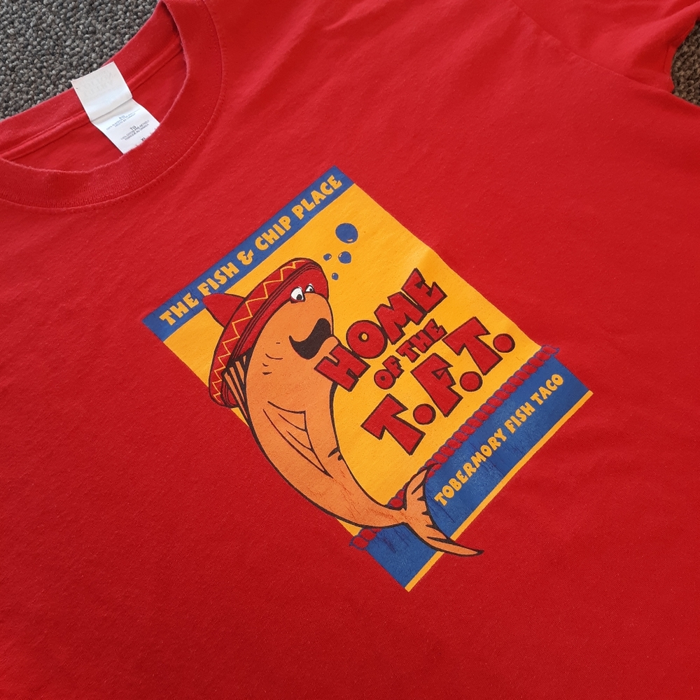 Vintage 2000s Fish Taco Mexican Restaurant Food S/S T… - Gem